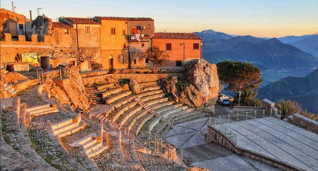 Village of Pollina - Taliammari